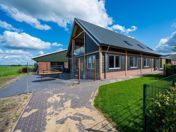 Beautiful New Group Home With Panoramic Views - IJsselstein