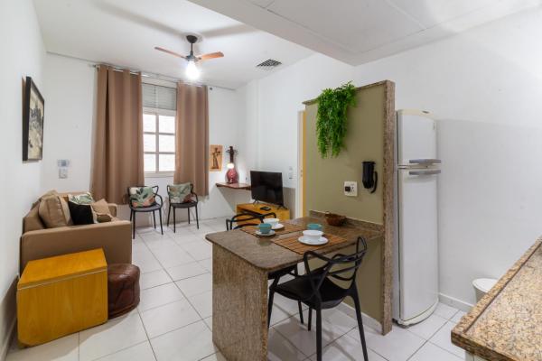 Apto Em Copacabana Com Piscina E Vista Para O Mar - Df807 - Copacabana