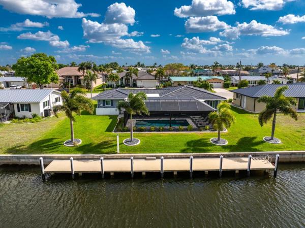 Villa Capri | Waterfront Retreat With Heated Pool - Punta Gorda, FL
