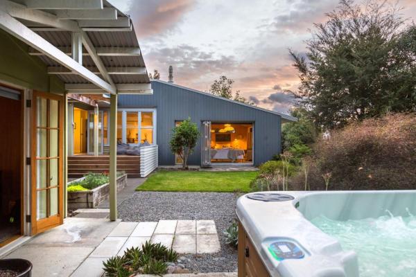 Family Retreat, Martinborough - Martinborough