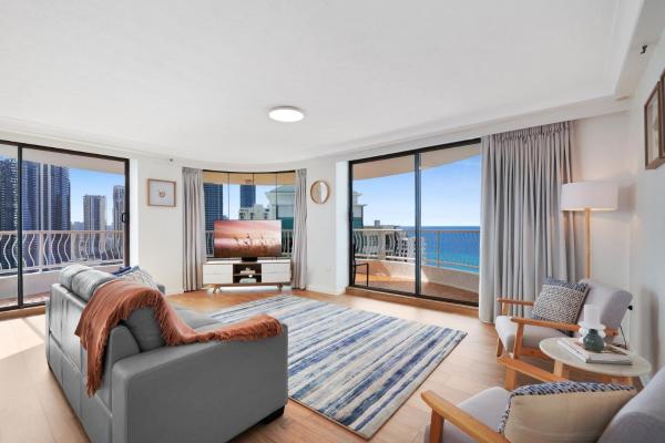 High-rise 2-bed Apartment In Surfers Paradise - Surfers Paradise