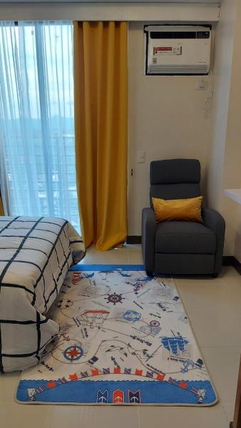 Condo With Free Swimming Pool And Court - Calamba