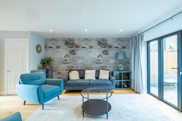 Superb 3-bed House With Parking In Bath - Bradford-on-Avon