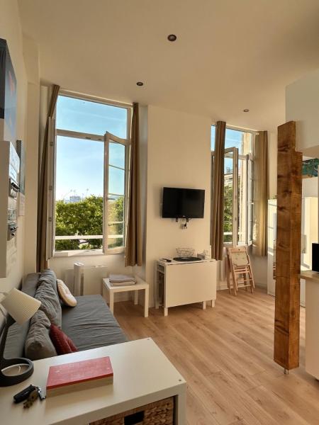 Renovated Studio Unobstructed View Mezzanine Sleeping Area - La Valette-du-Var
