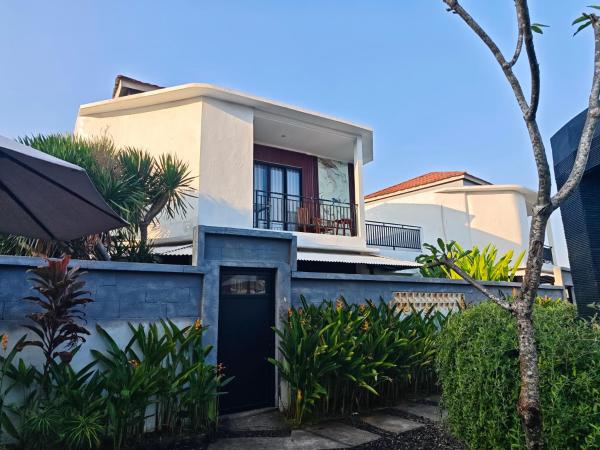 Dongsoul Villa - Three Bedrooms - Legian