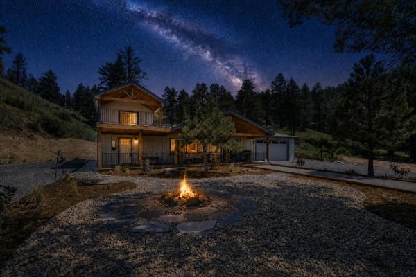 Welcome! 4 Bedroom (6 Bed) 3 Bath River House - Douglas County, CO