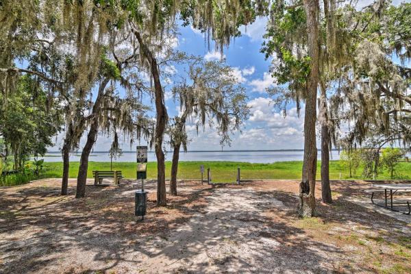 Lake Louisa Resort Home: Pool, Dock & Beach Access - Clermont, FL