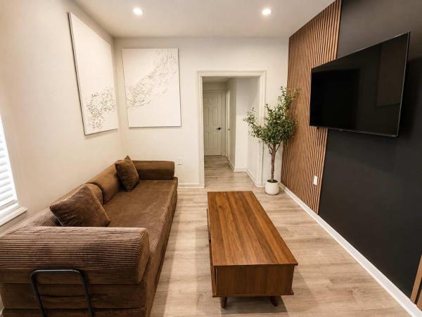 3bdrm Apt Next To Airport-downtown 7 Min Drive - Melrose, MA
