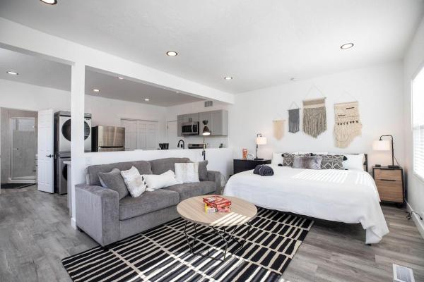 Trolley Square Vacation Rental - The Barber Loft Salt Lake City - Salt Lake City Airport (SLC)