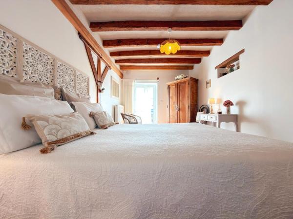 Chambre D'hôtes Avec Charme Discret, à La Ferme - Fr-1-591-673 - Indre