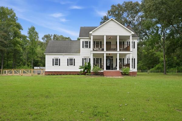 Country Living Near Lake Houston - Starry Skies Home - Cleveland, TX