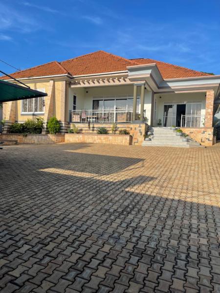 Quiet Nest Home - Kampala