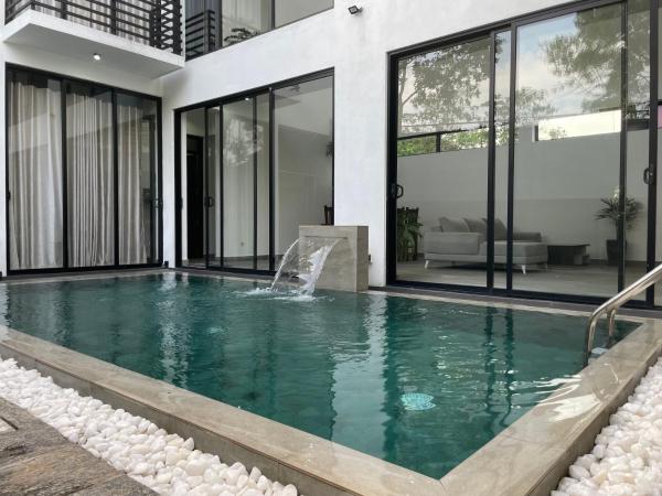 Vera Lanka Luxury Pool Villa - Hikkaduwa