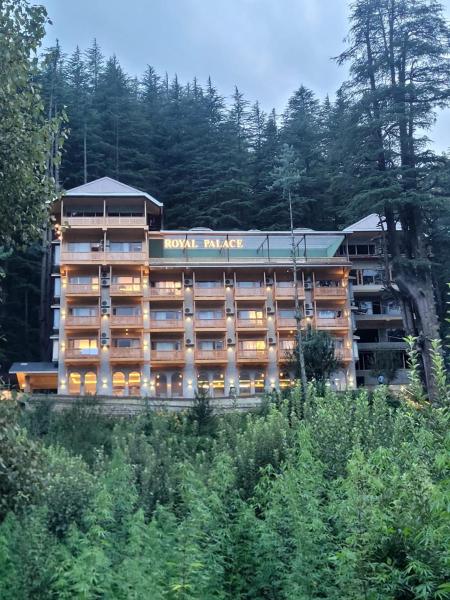 Hotel Royal Palace - Tosh