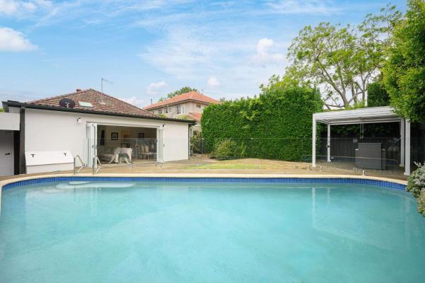 Linley Point Luxury 5br Home With Pool Bbq - 史卓菲