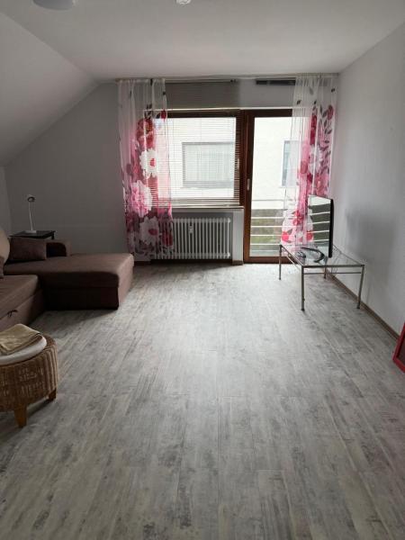 3zkb Balkon 5 Gäste - Detmold