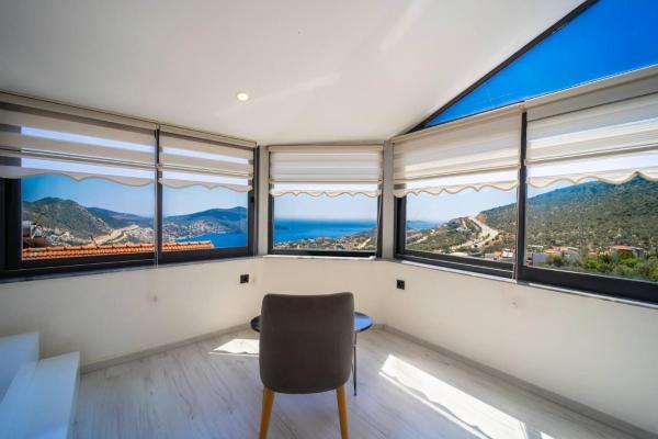 Villa With Stunning Sea View And Private Pool - İslamlar