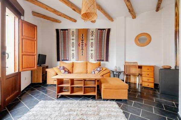 Casa Corasol, A Cozy, Comfy, 2br House- Panoramic View And Rooftop - Lanjarón