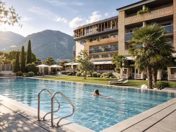 Hotel Pfeiss - Lana