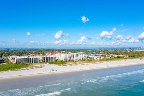 Sandcastles - 2br Condo - Sleeps 6 - Cocoa Beach, FL