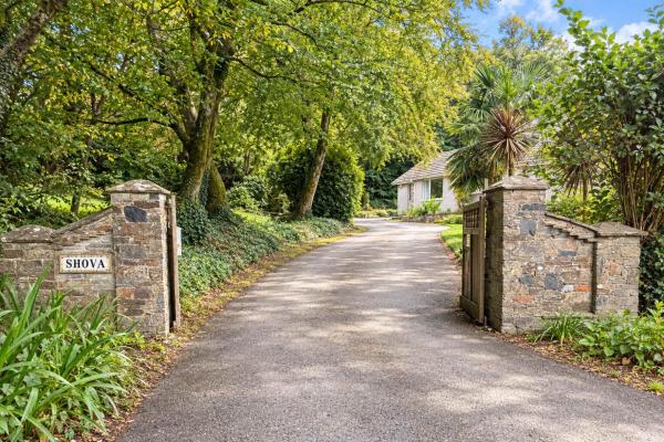Luxury 4br 3bath Villa With Games Room And Garden - Ivybridge