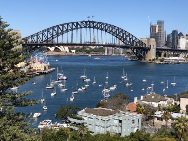Breathtaking Sydney Harbour Views From Stylish Harbourside Studio - Hunters Hill