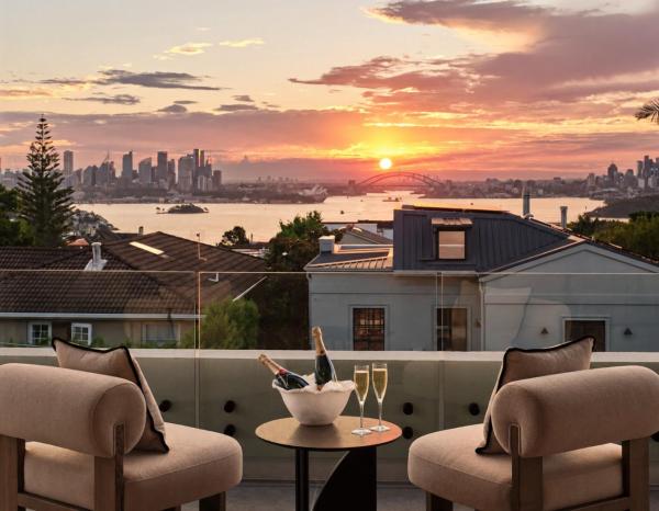 Rhapsody, Sydney Harbour By Cobbold And Co - Manly