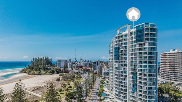 Reflections 1102 - Coolangatta