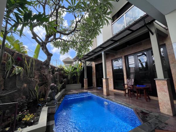 Kubu D Carik Villa - Denpasar