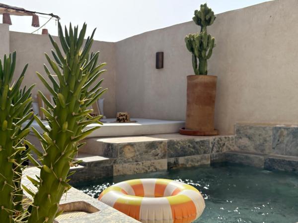 Dar Tiegezh - Marrakech
