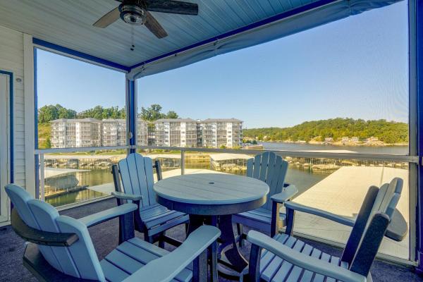 Pool Access! Family Getaway On Lake Of The Ozarks - United States