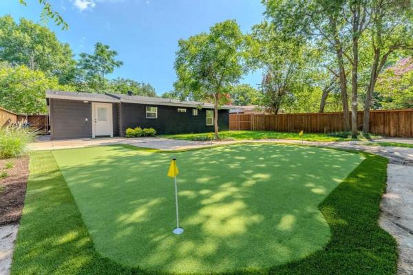 Modern Dallas Retreat, Golf, Speakeasy, Fire Pit - Mesquite, TX