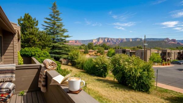 Azure Haven - Red Rock Views Near Trails & Eats - Sedona