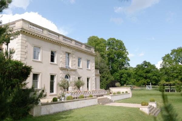 Eleanor Hall By Group Retreats - Solihull