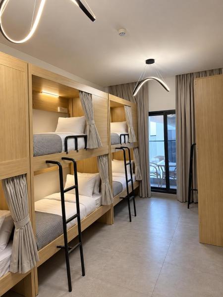 Capsule Bedspace Near Dubai World Trade Center - Dubai