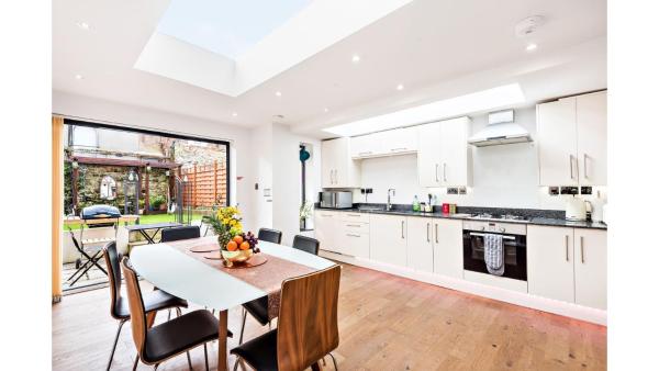 Modern Chic 3br Townhouse In Central Oxford - Pass The Keys - Oxford