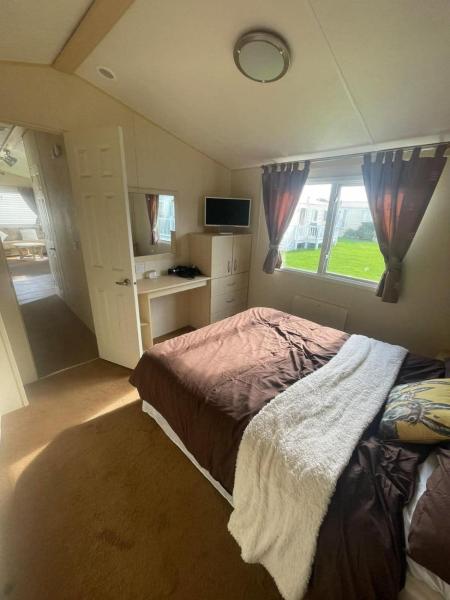 The Thomas Breeze Escapes - Rhyl