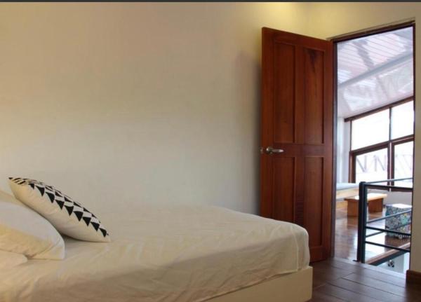 Luxurylias - Rosarito