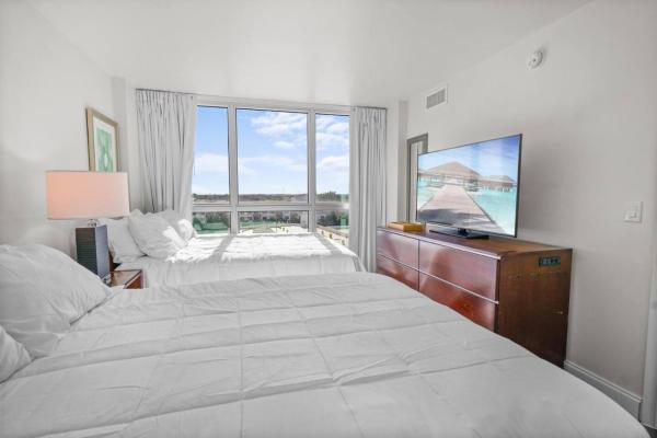Cozy City View Apartment, Charming Ft Myers Stay - Fort Myers, FL