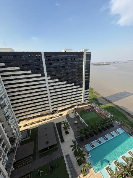 Departamento En Puerto Santa Ana Frente Al Río - Cerca De Aeropuerto - Guayaquil