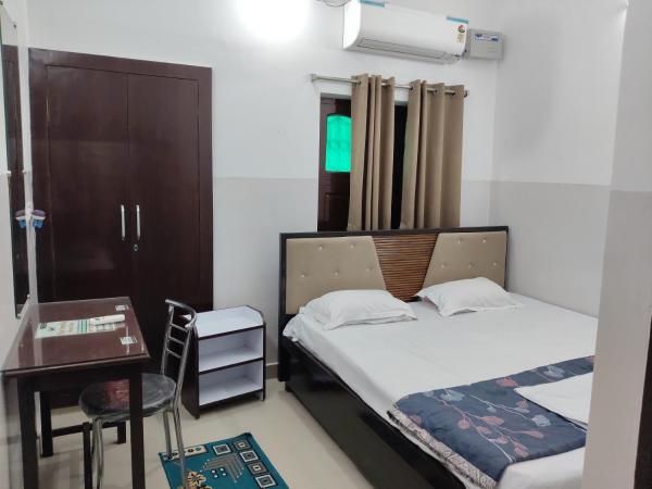 The Family Home Stay - Gaya