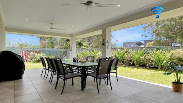 Pollys - Callala Bay