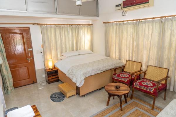 Om Tat Sat Homestay - Rishikesh
