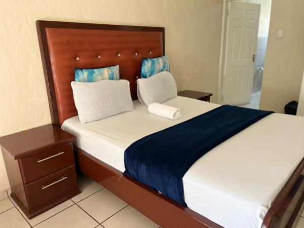 Prax Guest House - Vanderbijlpark