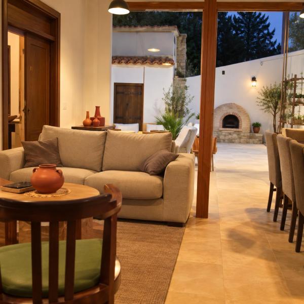 The Family Nest - Traditional Serenity - Cyprus