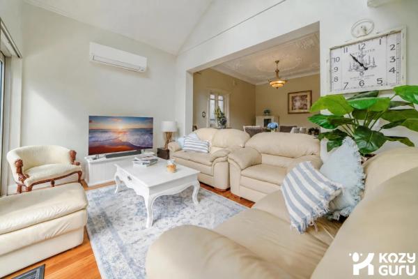 Kozyguru | St Peters | Peaceful Duplex Getaway - Burwood