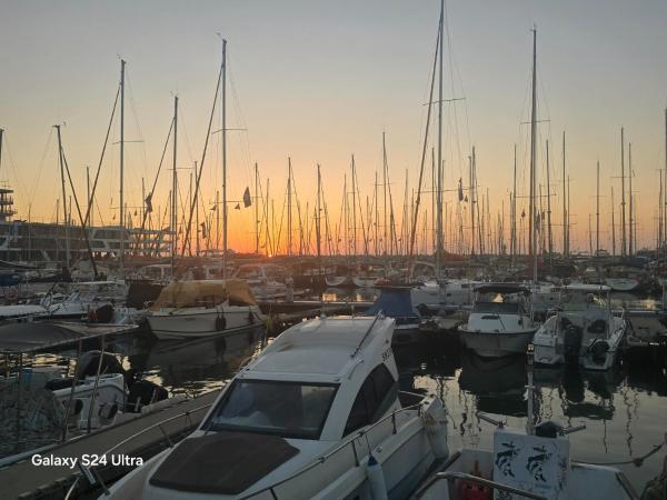 Luxury Marina Apartment Pool, Gym ,Tennis - Tel-Aviv