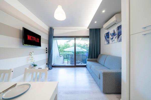 Desenzano - 2' To Station & Lake - Pool, Wifi, Ac - 代森扎諾-德爾加達