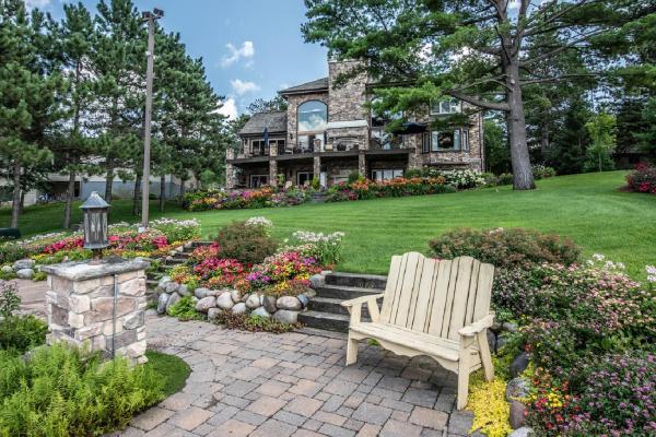 Church Pine Lodge By Elite Destination Homes - Taylors Falls, MN