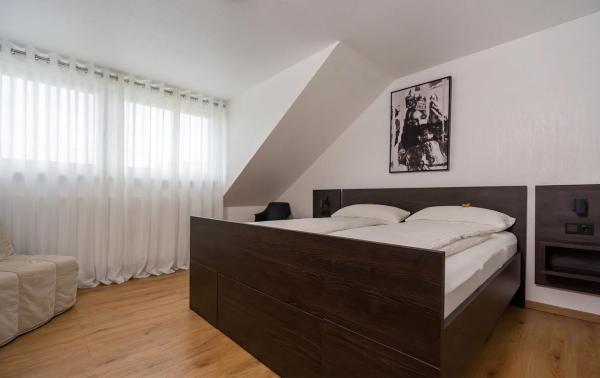 Hotel Latio - Leverkusen